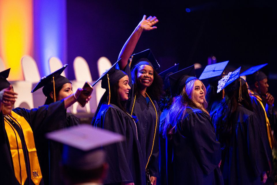 Graduation | Miami Regional University
